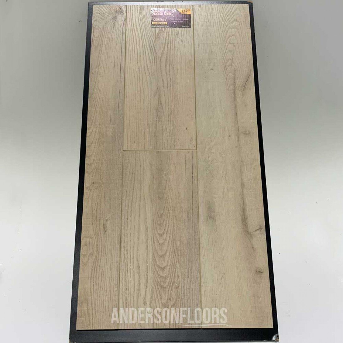 COREtec Plus Premium - Noble Oak